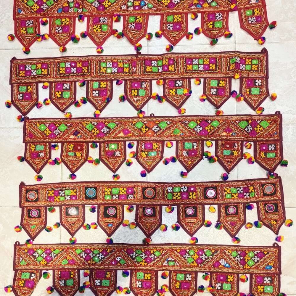 Celebrate Navratri in True Kutchi Style with Authentic Chaniya Choli ...